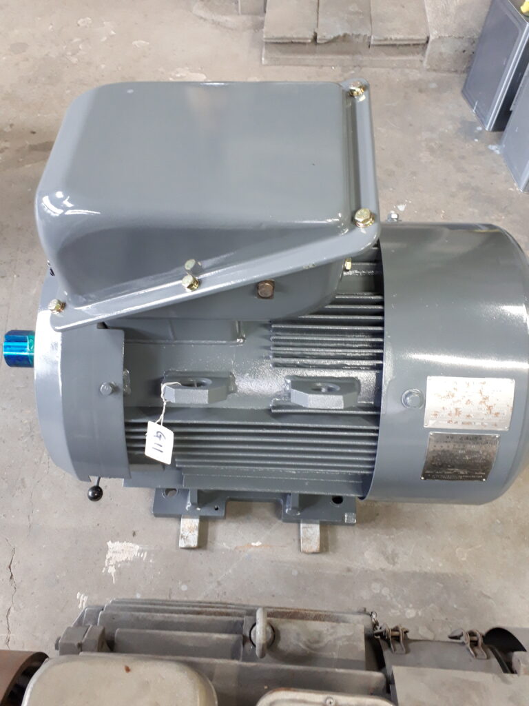 安川モーター 75kw 6P（中古品） | 岸本電機工業所